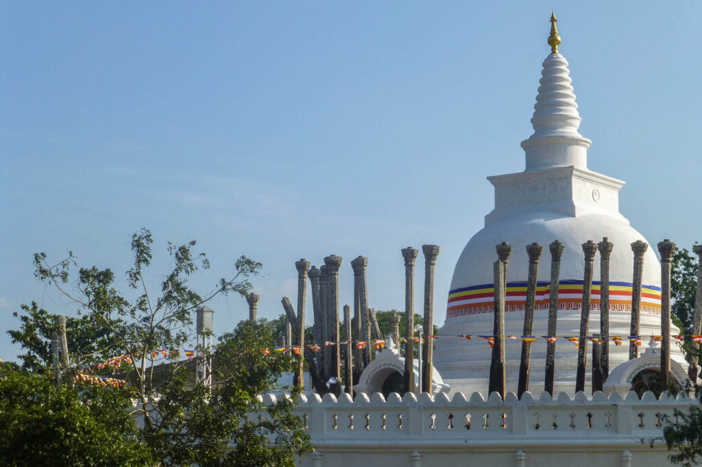Sri Lanka Itinerary: A Complete Guide to 2.5 Weeks of Wonders - Ben In ...